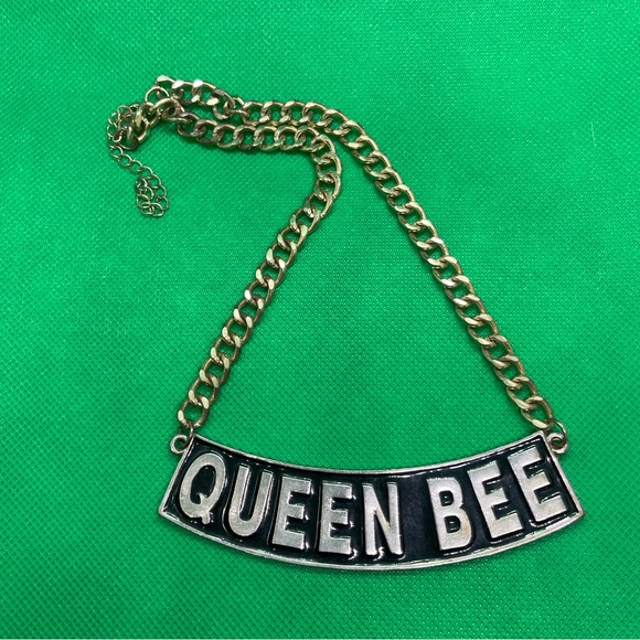 Jewelry | Queen Bee Chain | Poshmark